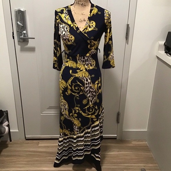 Mlle Gabrielle | Dresses | Mlle Gabrielle Maxi Dress Size S Preowned ...